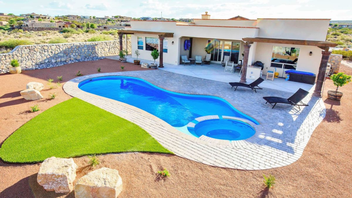 Fiberglass Swimming Pools Designs - Imagine Pools US & Canada