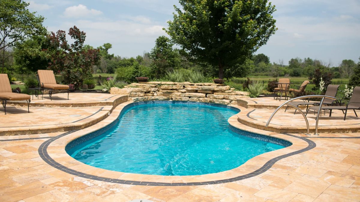 Fiberglass Swimming Pools Designs - Imagine Pools US & Canada