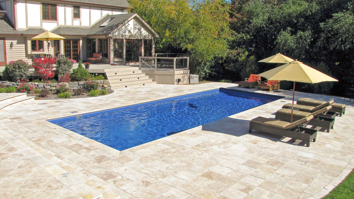 The Marvelous - rectangle fiberglass swimming pool - Imagine Pools